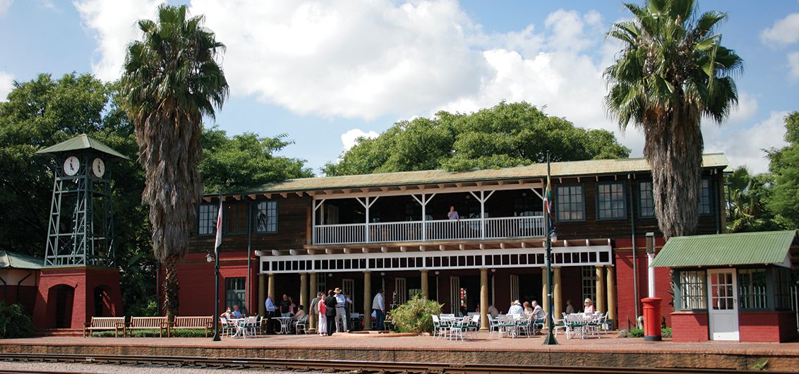 Exklusiv-Charter von Dar Es Salaam bis Kapstadt - Mit Rovos Rail durch ...